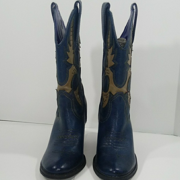 Very Volatile | Shoes | Blue And Tan Cowboy Boots Sz75 Accepting Offers ...